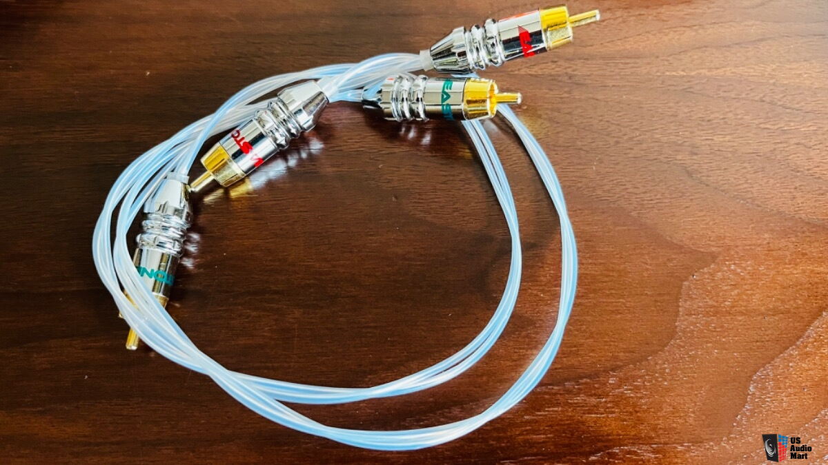 Dyson Audio Silver RCA Cables Photo #3880965 - US Audio Mart