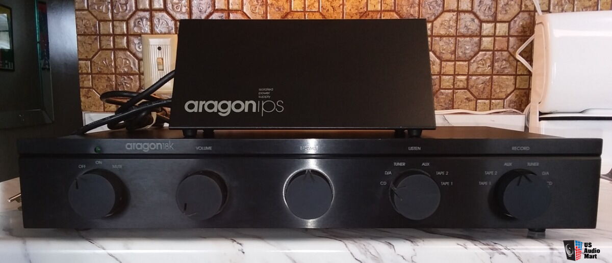 Aragon 18k preamp with IPS power supply Photo #3882989 - US Audio Mart