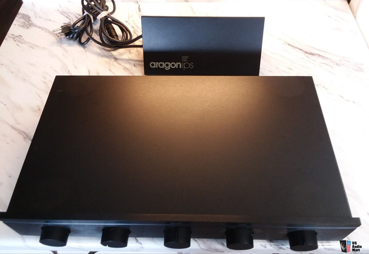 Aragon 18k preamp with IPS power supply Photo #3882984 - UK Audio Mart
