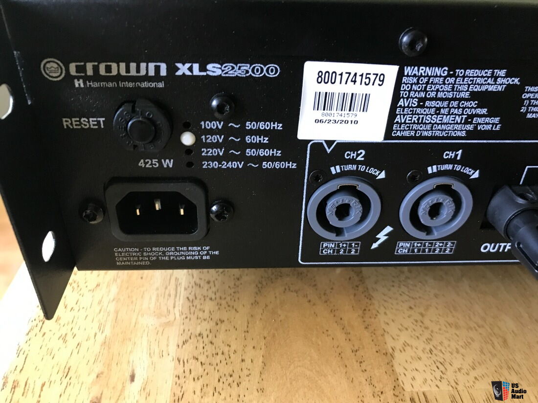Crown DriveCore XLS 1502 Power Amplifier --Two units available Photo ...