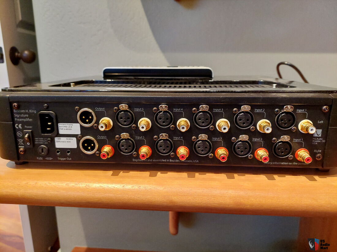 PS Audio BHK Signature Preamp Photo #3888364 - UK Audio Mart