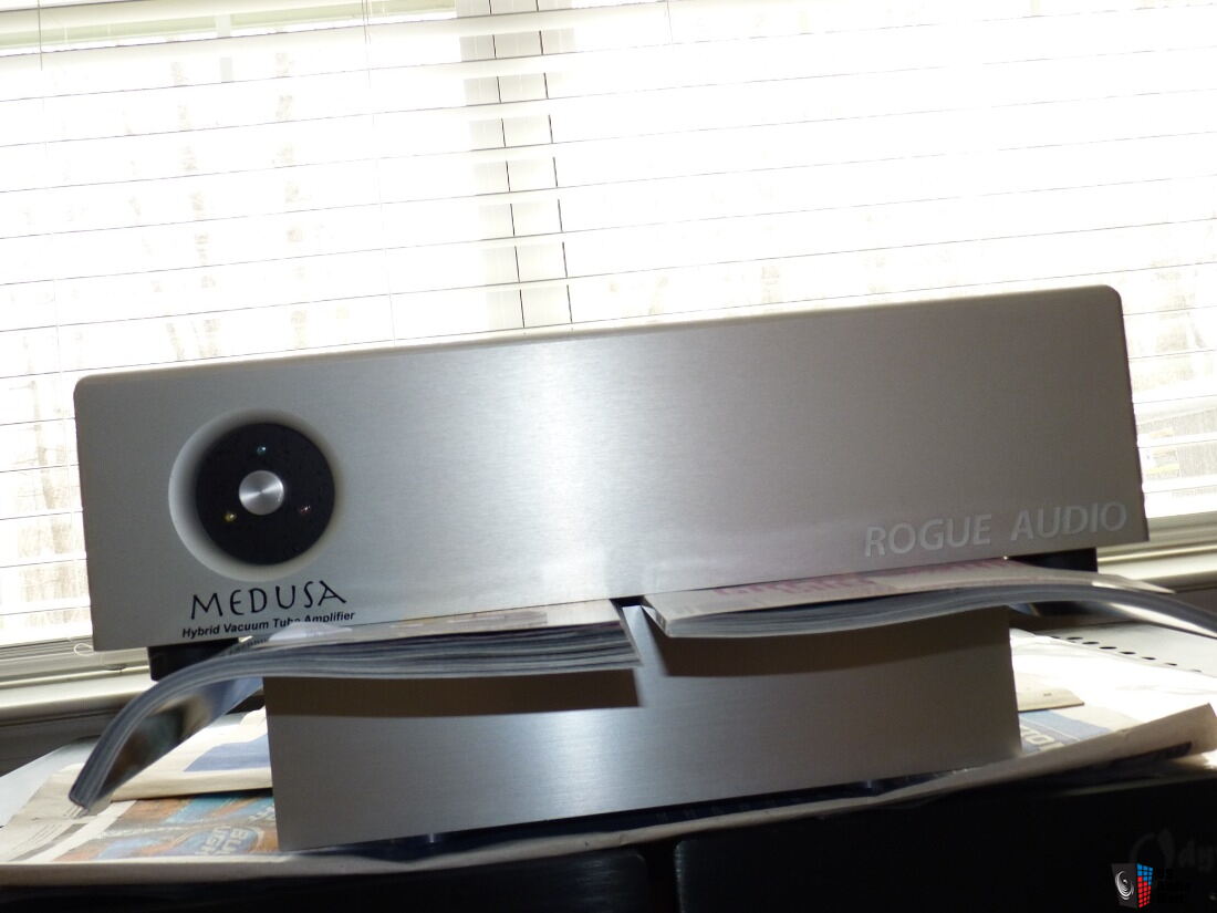 Rogue Audio Medusa stereo tube hybrid Class D amp, silver, 200/400 WPC ...