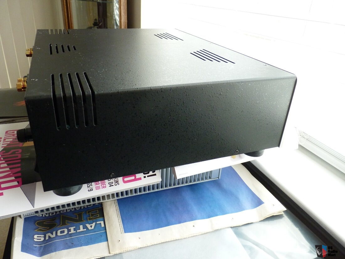 Rogue Audio Medusa stereo tube hybrid Class D amp, silver, 200/400 WPC ...