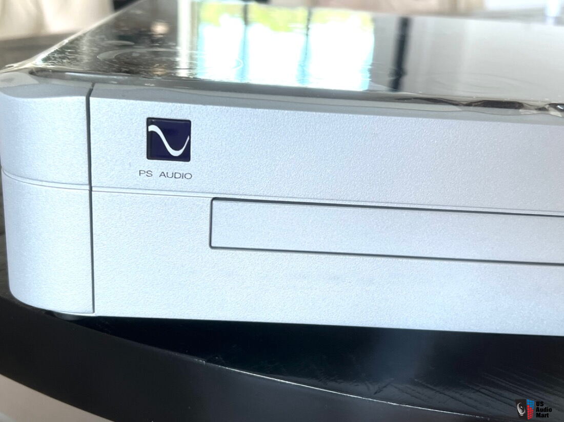 PS Audio Perfect Wave CD Transport Memory Player Perfect! For Sale - US ...