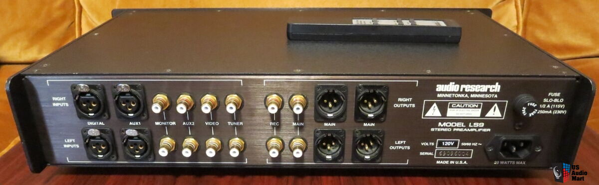 Audio Research LS9 Preamp w/ Remote Photo #3906658 - US Audio Mart