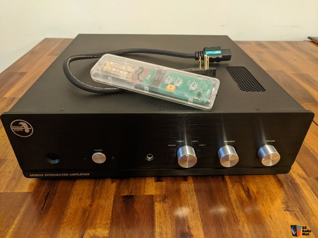 Rogue Audio Sphinx v2 with remote Photo #3910294 - US Audio Mart