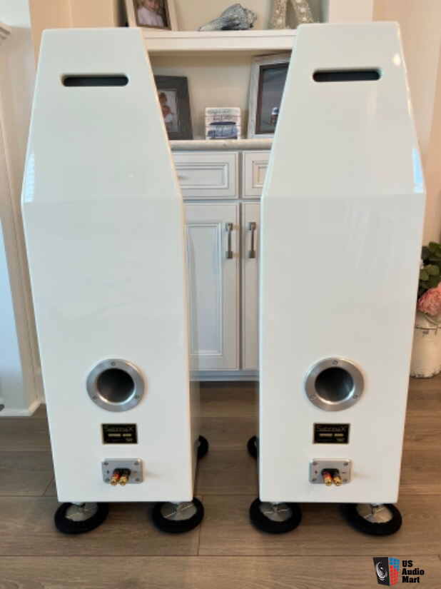 Wilson Audio SabrinaX Speakers includes Wilson Floor Sliders, Parchment ...