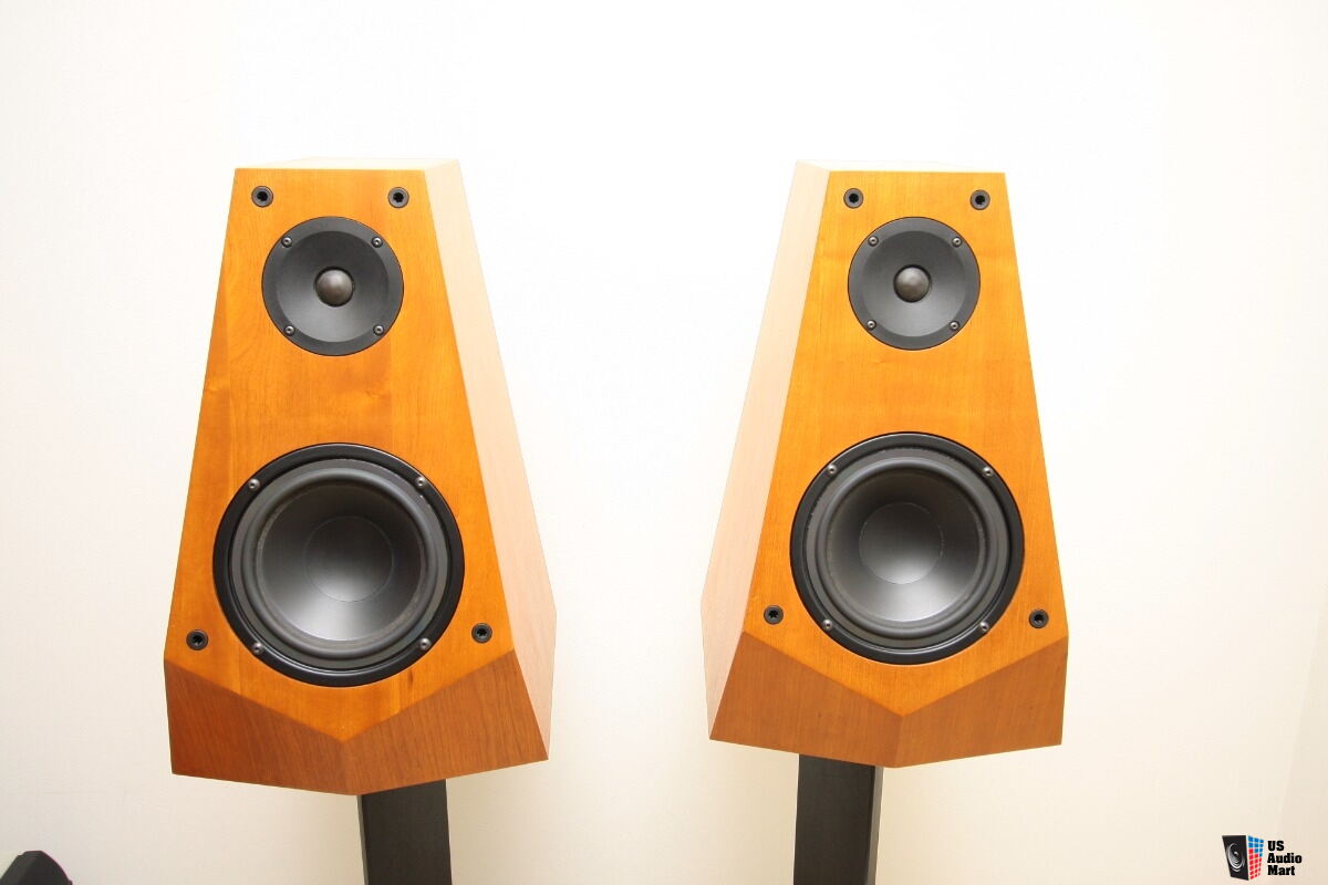 Sony SS-M3 monitors with original Sony Stands WS-M3 Photo #3925882 - US ...