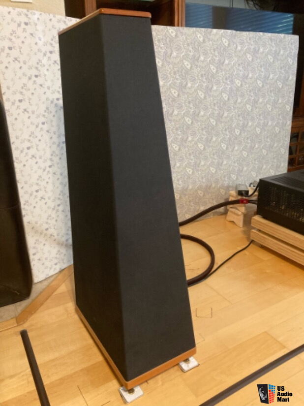 Vandersteen Quatro Photo #3926071 - US Audio Mart