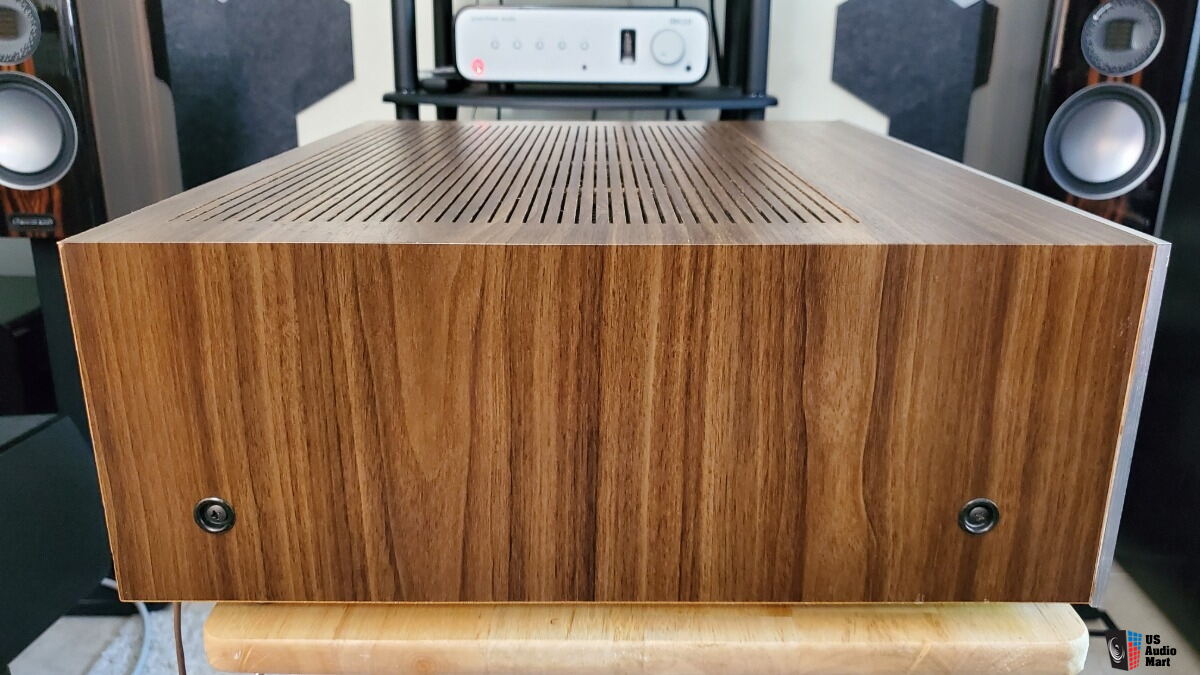 AKAI AA-1200 Flagship Receiver : 120 WPC - Dual Transformer - MM Phono ...