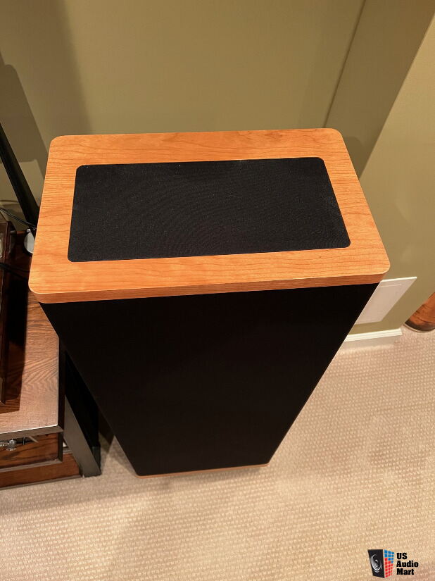 Vandersteen 2CE Signature II speakers w/ stands Photo #3931105 - Canuck ...