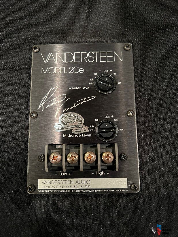 Vandersteen 2CE Signature II speakers w/ stands Photo #3931112 - US ...