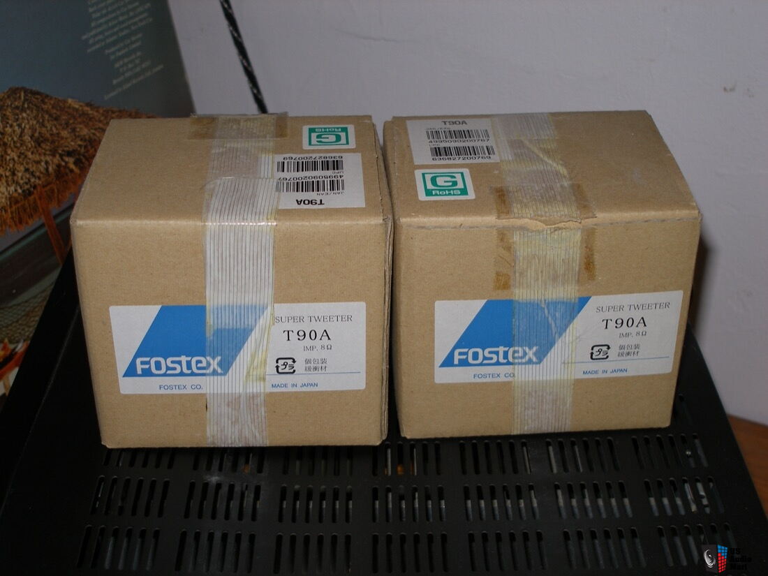 Fostex T90A Tweeters , pair in excellent condition with stands Photo ...