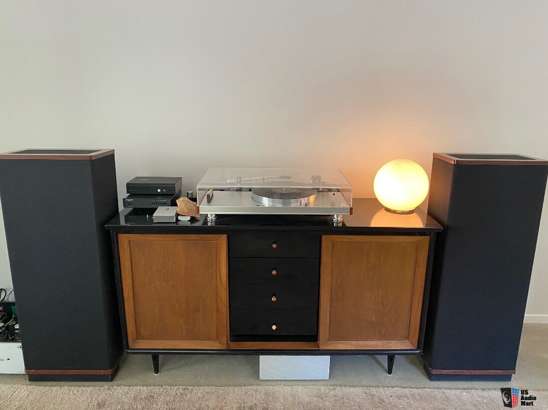 Vandersteen 2CE Signature with Sound Anchor Stands For Sale - US Audio Mart