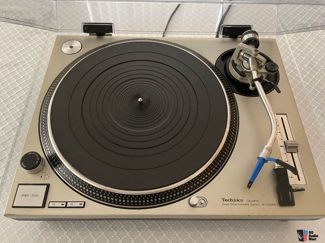 Technics SL-1200 MK2 with Cover & Cartridge/Stylus Photo #3945926 - US ...