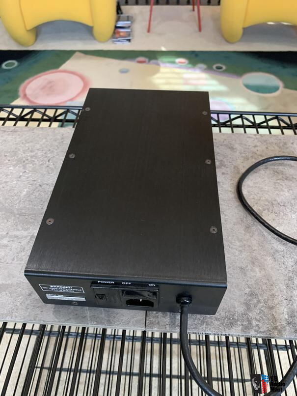 Apogee Acoustics DAX 1 Active Crossover For Apogee Diva, Duetta ...