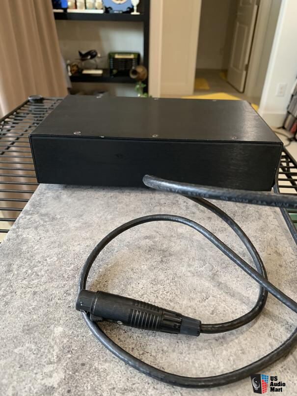 Apogee Acoustics DAX 1 Active Crossover For Apogee Diva, Duetta ...