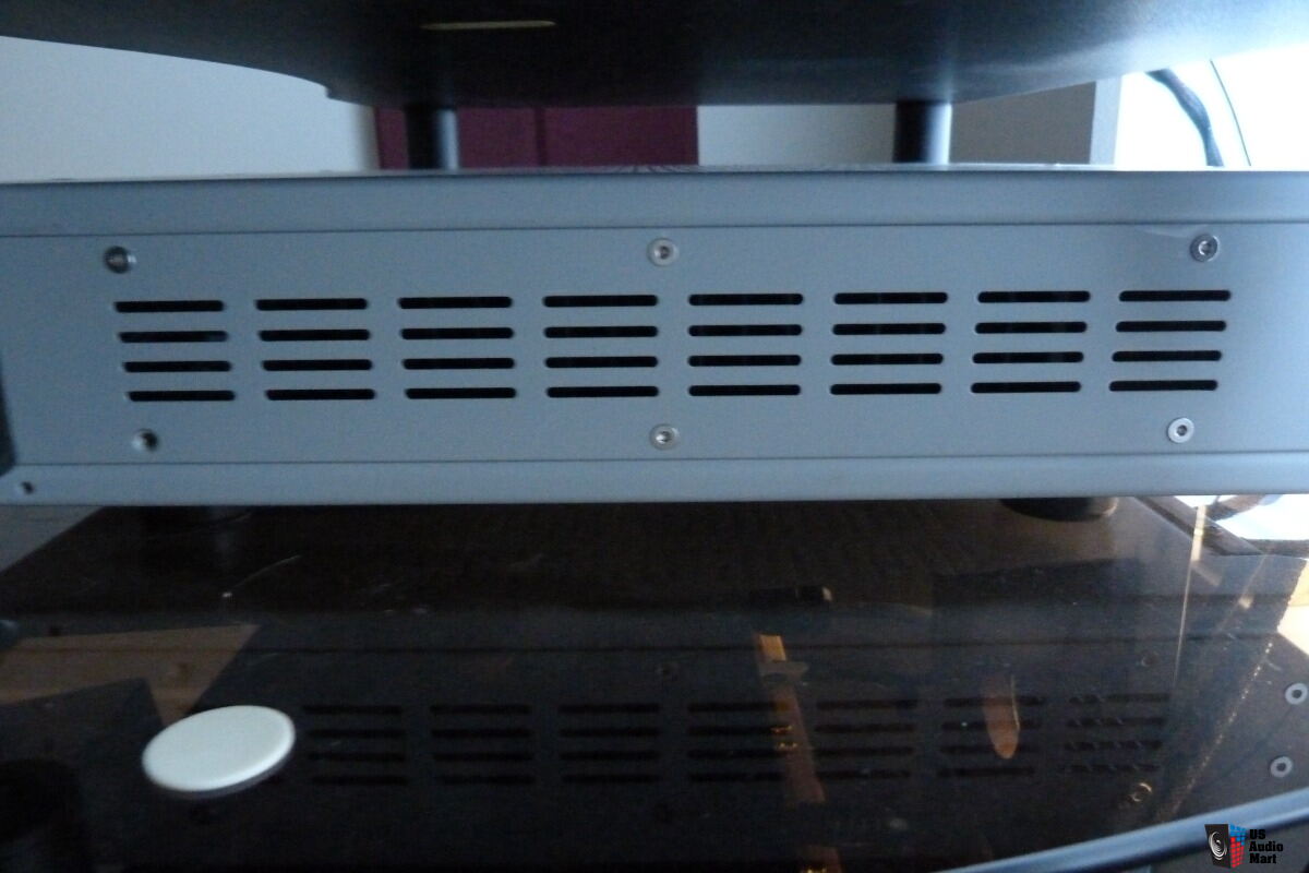 Krell S300i integrated amplifier Photo #3954466 - UK Audio Mart