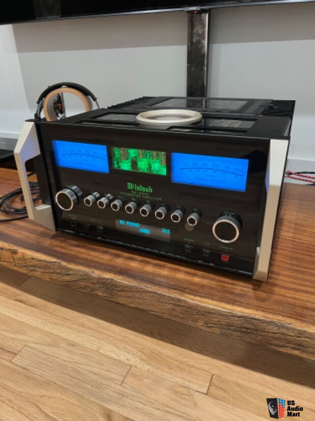 McIntosh ma12000 Photo #3958262 - US Audio Mart