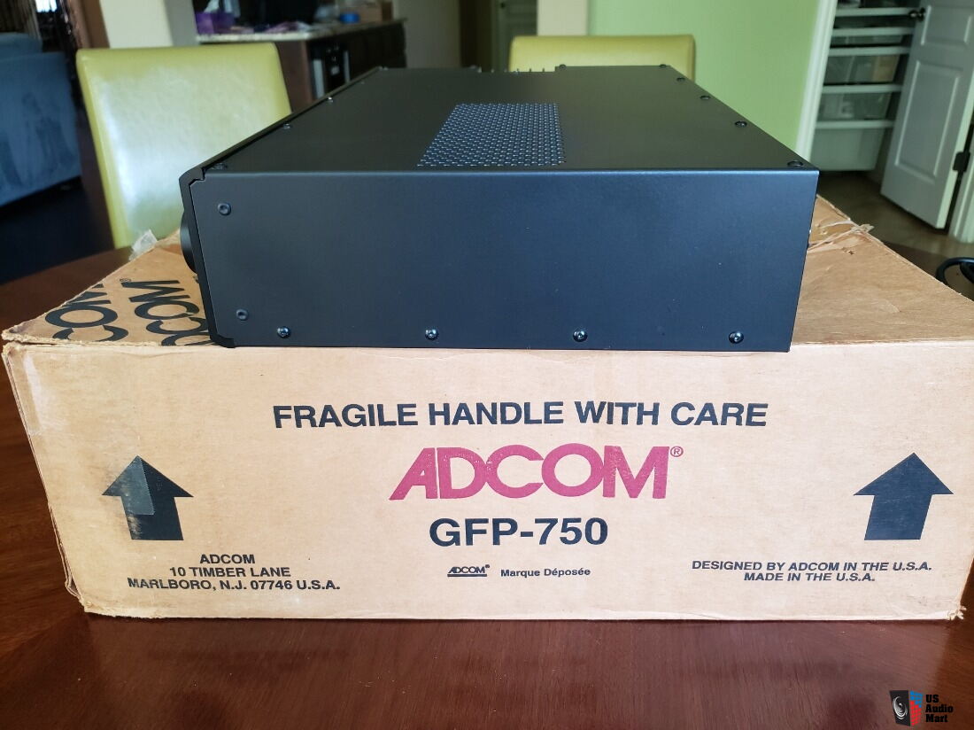 Adcom GFP-750 Preamplifier Photo #3959526 - US Audio Mart