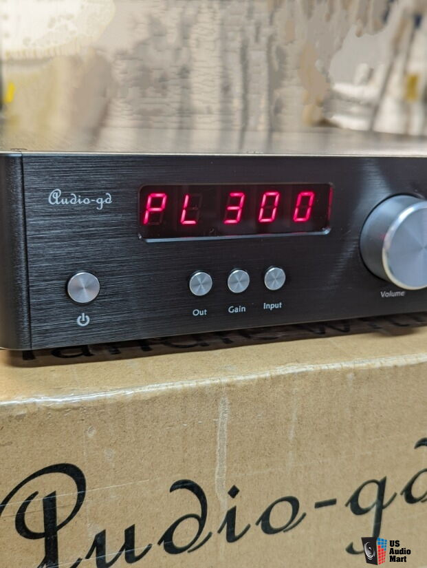 PRICE DROP* Audio-GD Master 19 Headphone amp/Preamplifier Photo ...
