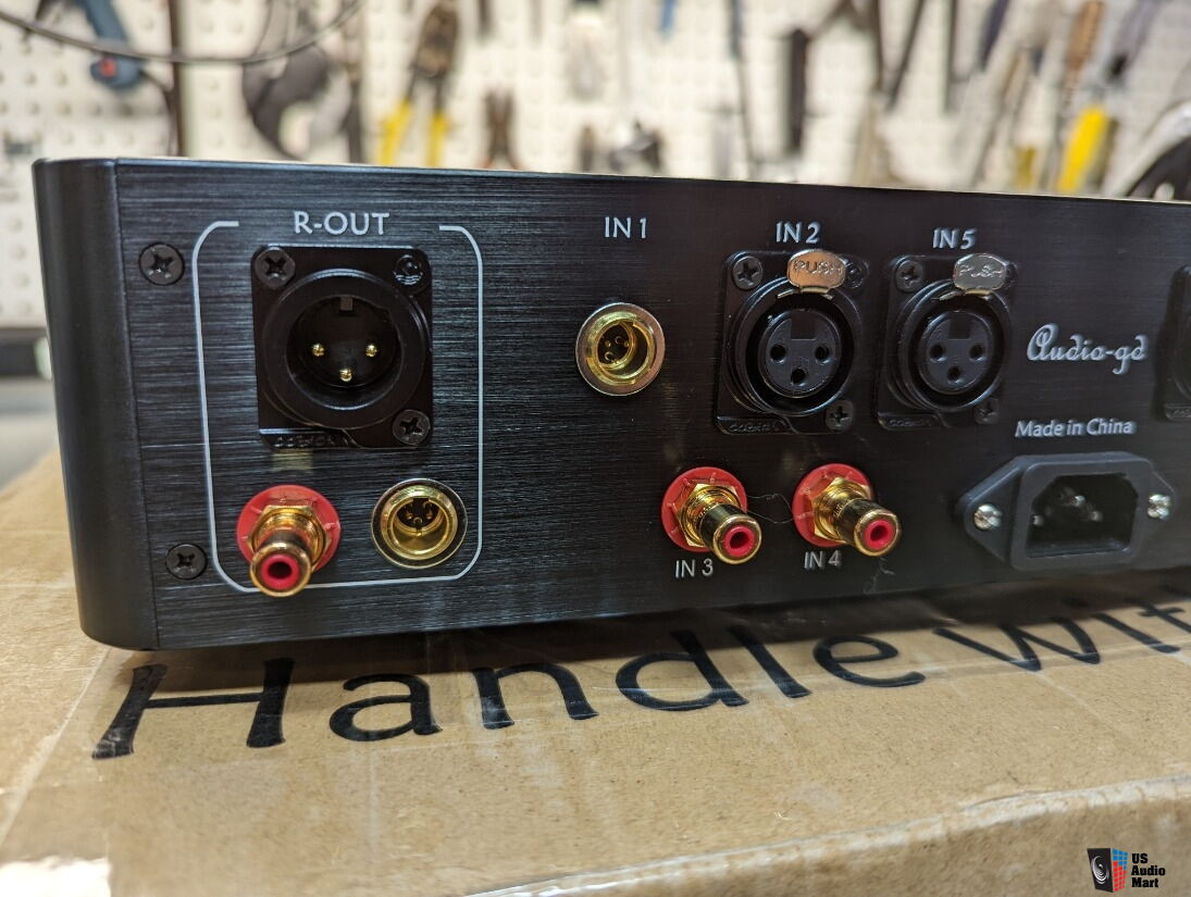 PRICE DROP* Audio-GD Master 19 Headphone amp/Preamplifier Photo ...