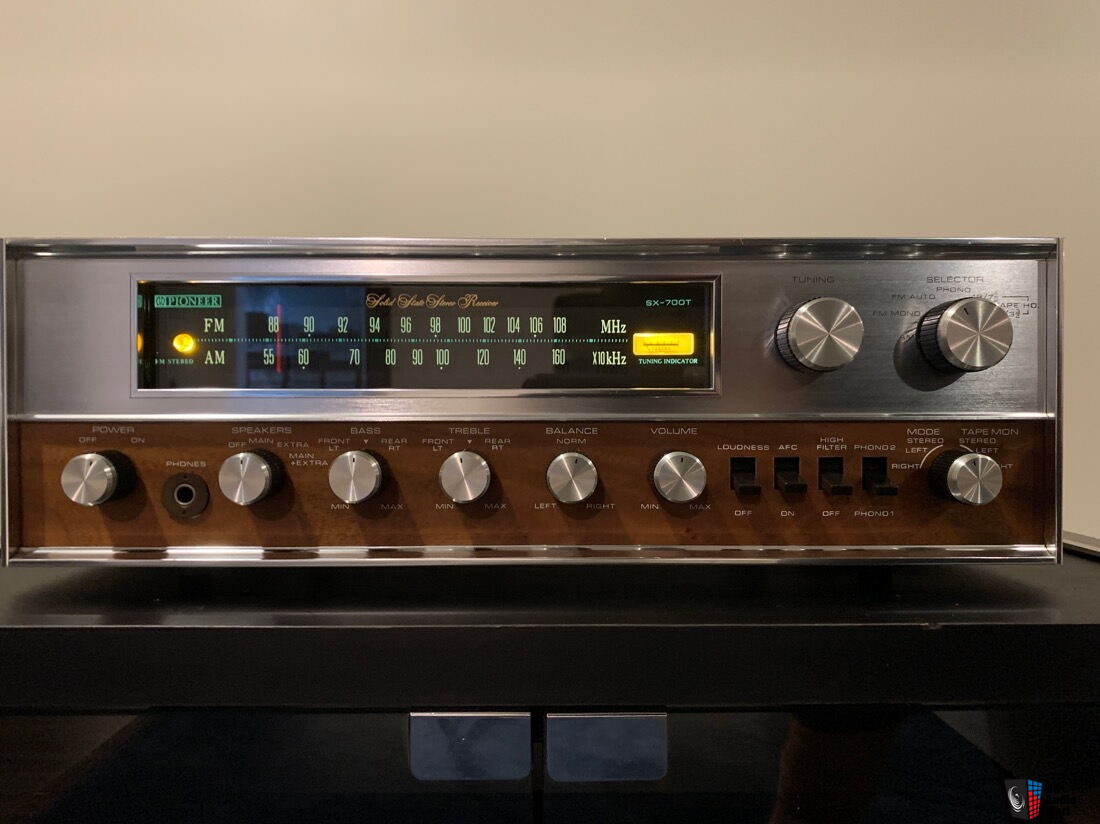 Lovely sounding Pioneer SX-700T receiver, in excellent condition, circa ...