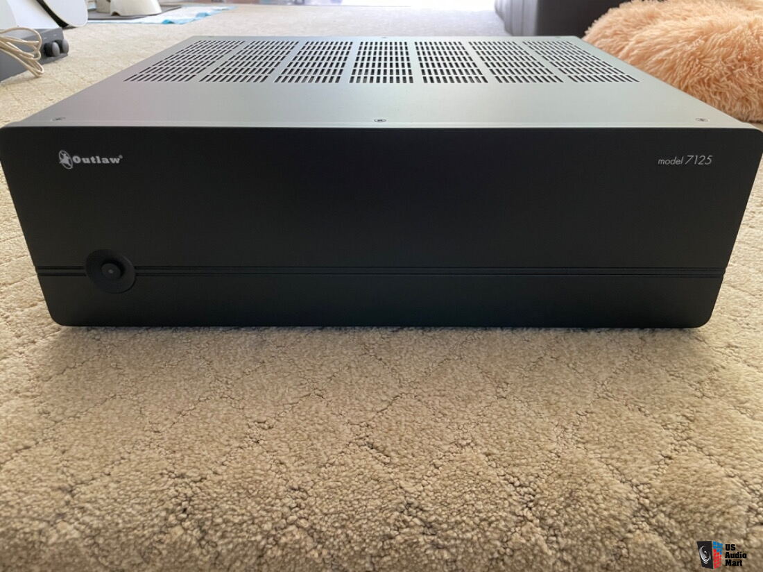 Outlaw Audio Model 7125 7 x 125 watt Amplifier - Excellent Photo ...