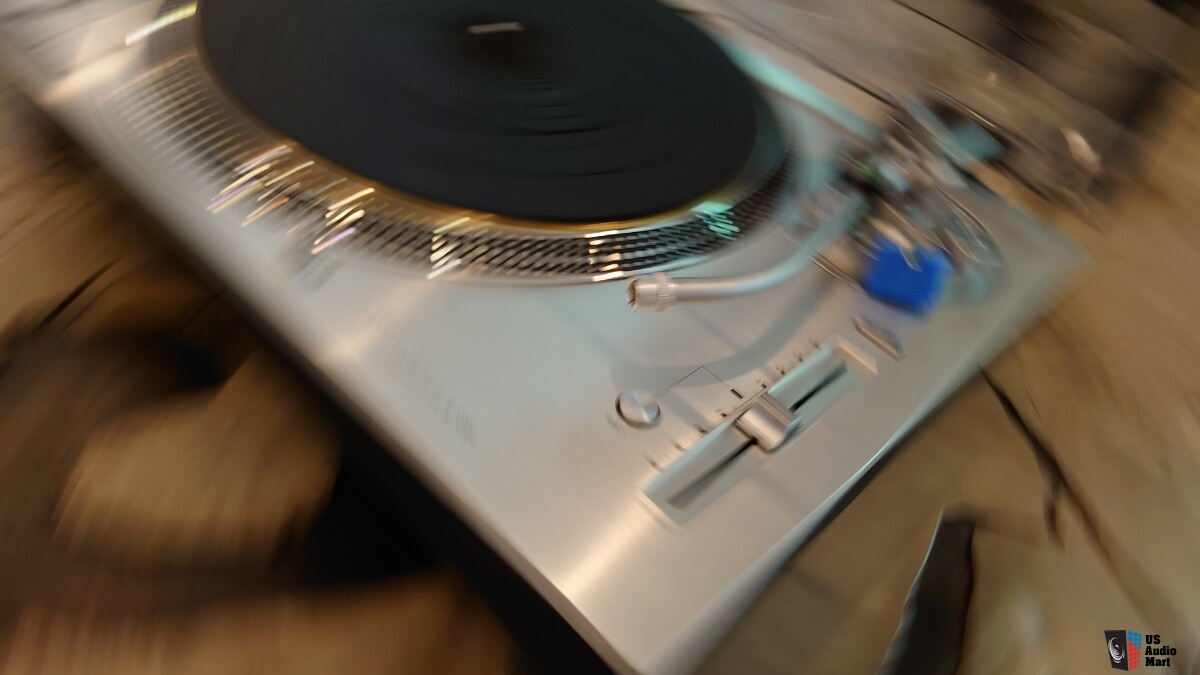 Technics SL1200G Direct Drive Turntable in Silver Photo #3975967 - US ...