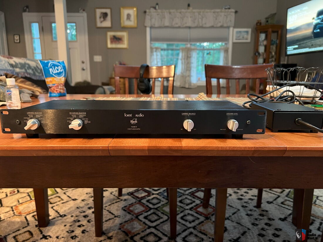 Forte Model 2 preamplifier/phono For Sale - US Audio Mart