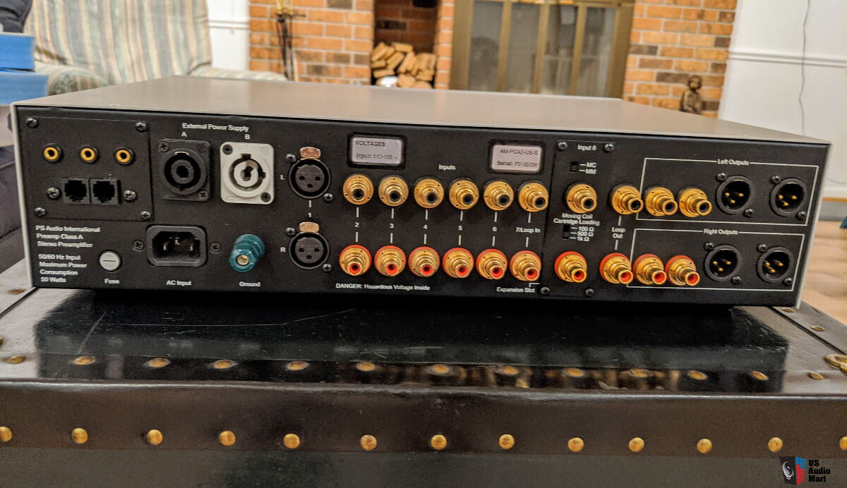 PS Audio PCA2 Preamp with Phono Card, HCPS, and Remote Photo #3979633 ...