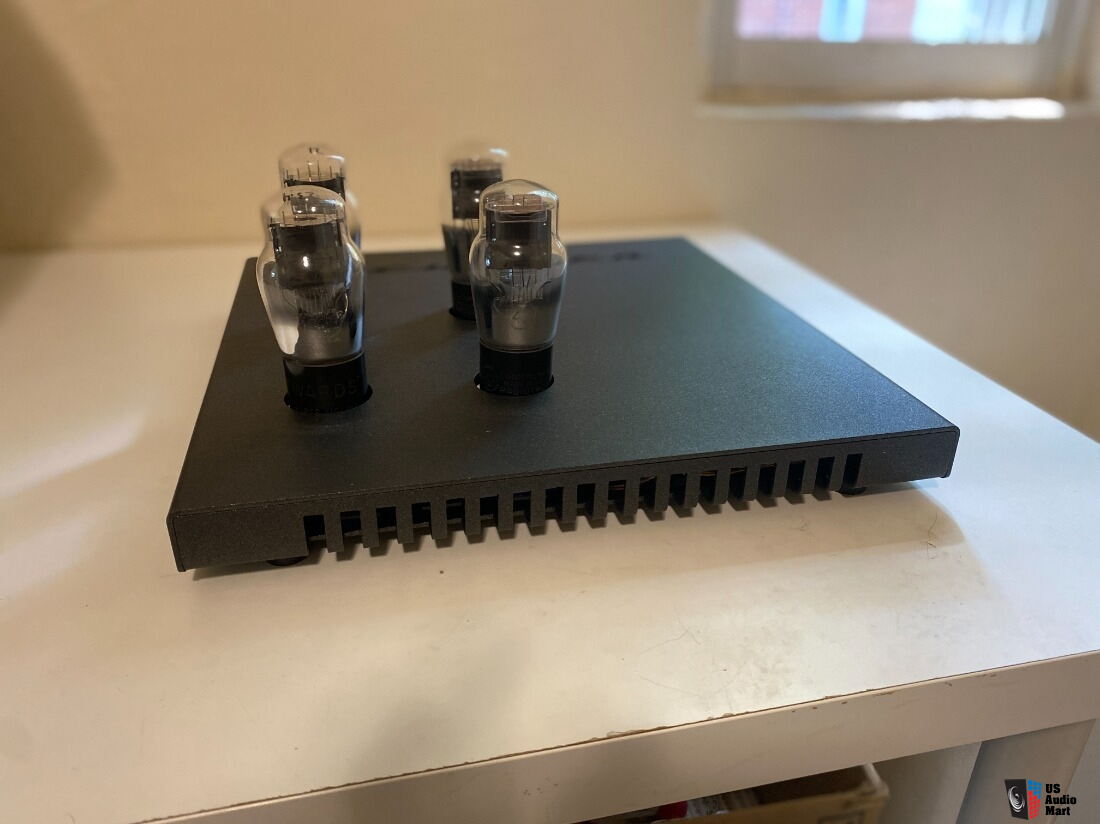 Acuhorn R2R XT Balanced Flagship DHT tube DAC Photo #3982833 - UK Audio ...