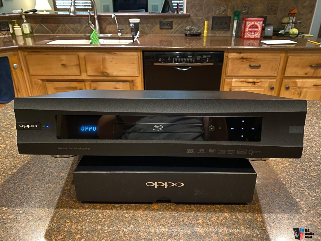 Oppo BDP-95 SACD/Blu Ray Player - Includes 20 top notch SACD's - Flat ...