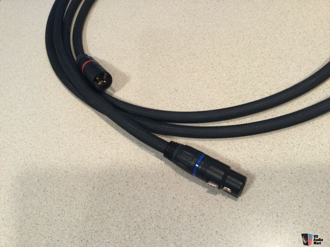 Transparent Super Gen5 XLR interconnects with original box & packaging ...
