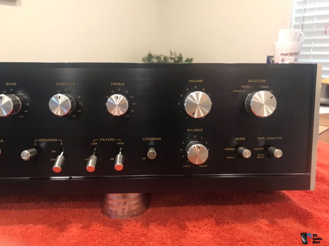 Vintage Sansui AU-555A Integrated Amplifier Photo #3993271 - US Audio Mart