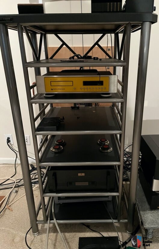 Billy Baggs Pro Stand with 6 shelves Photo #3997766 - US Audio Mart