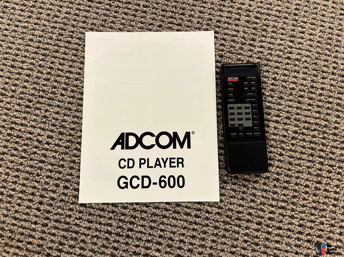Adcom GCD-600 5-disc changer with remote and digital out Photo #3999784 ...