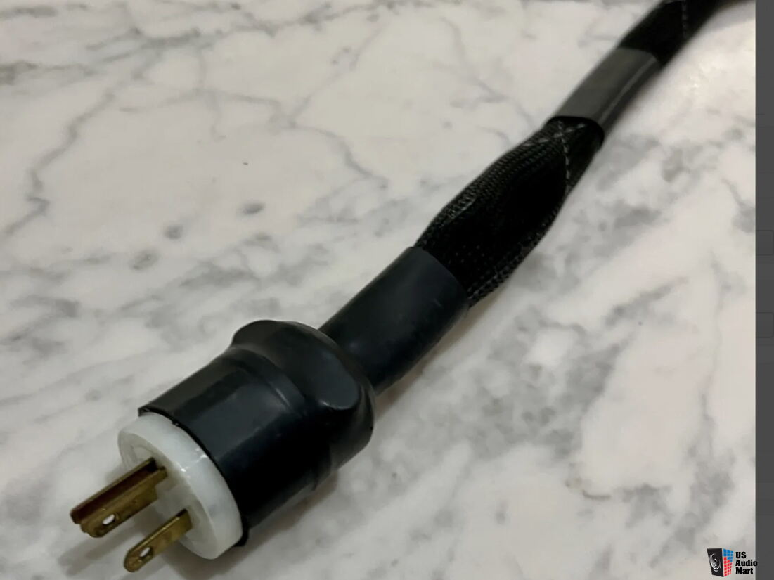 Synergistic Research AC Master Coupler Power Cord Photo #4003962 - UK ...