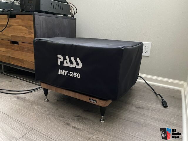 Pass Labs INT 250 THE MOST SOUGHT-AFTER, END GAME, BEAST OF AN ...