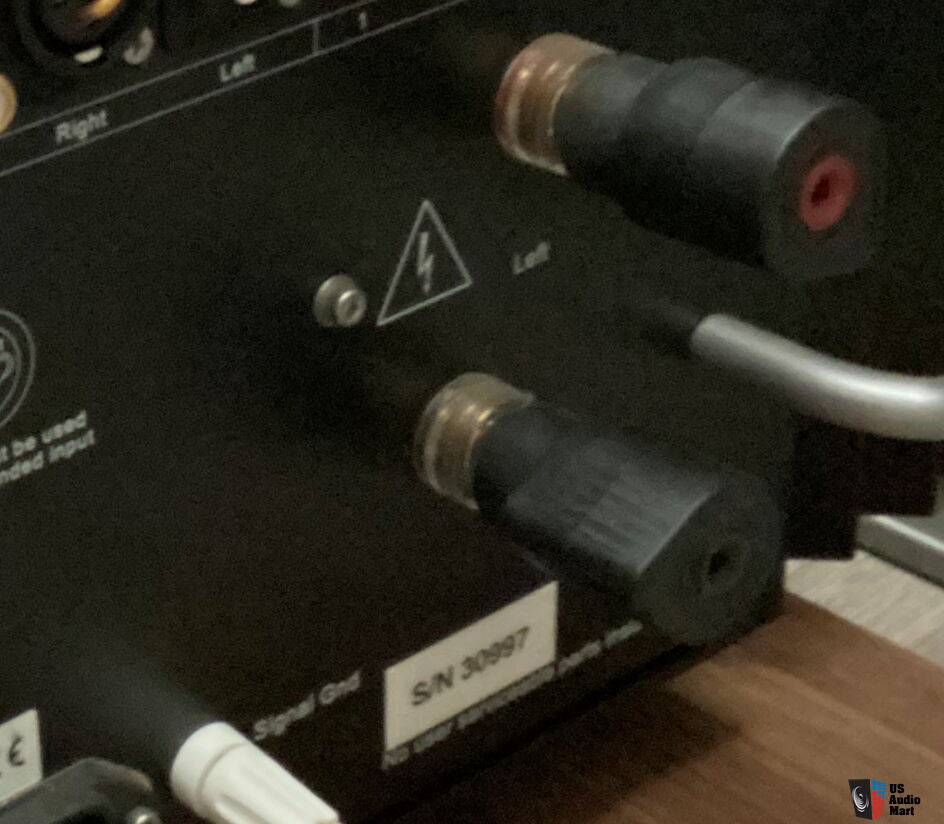 Pass Labs INT 250 THE MOST SOUGHT-AFTER, END GAME, BEAST OF AN ...