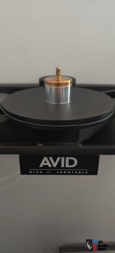 Avid Diva II turntable w/Jelco SA-250ST Photo #4001749 - US Audio Mart