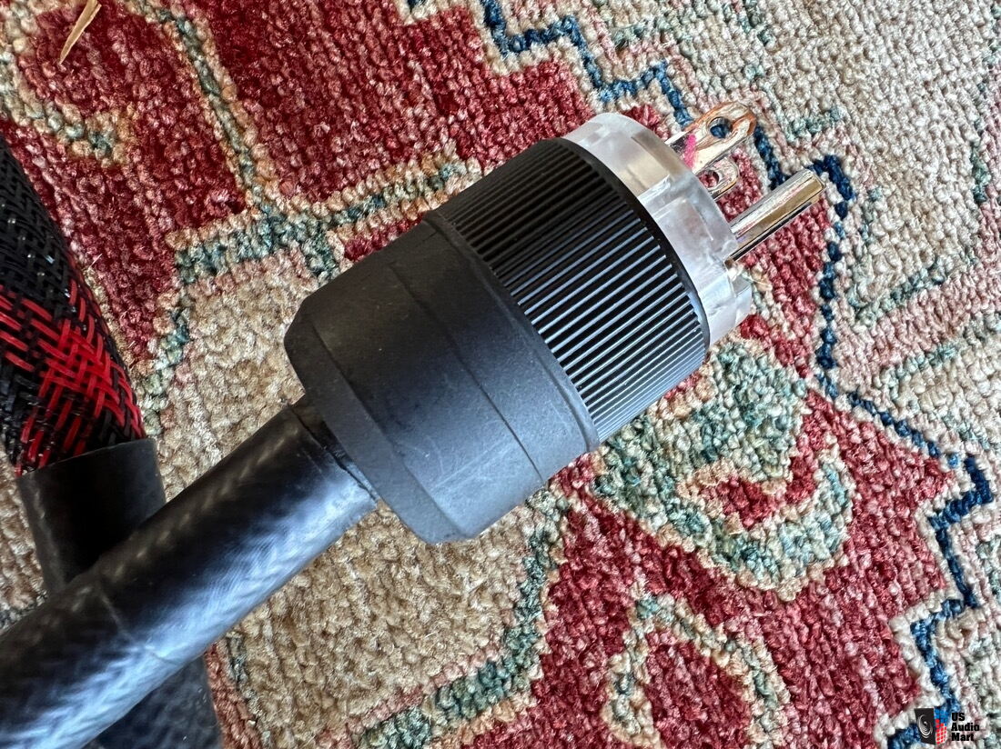 LaSpada Audio Apollo II Power Cable 3' / C-15 Photo #4003159 - US Audio ...