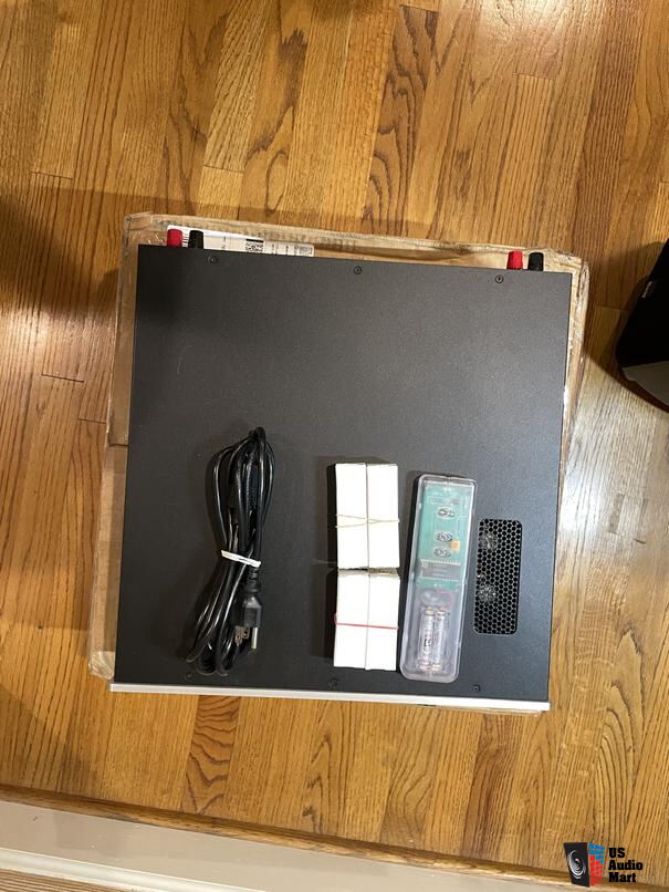 Rogue Audio Sphinx V3 Integrated Amplifier Photo #4004860 - US Audio Mart