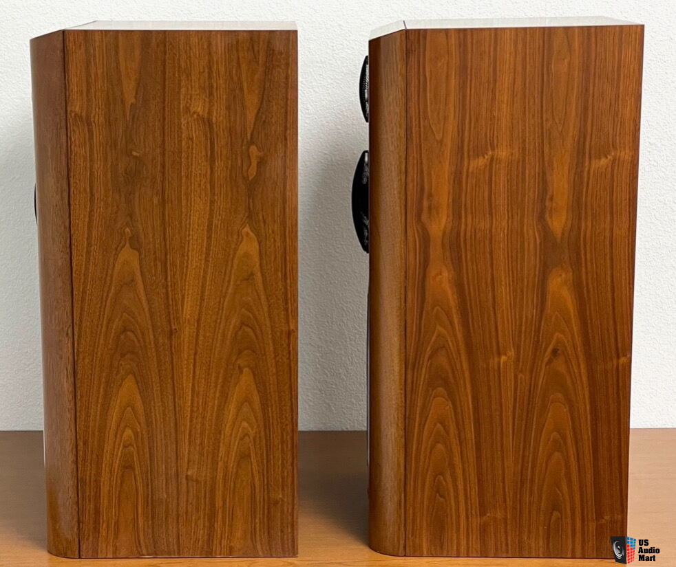 Yamaha NS-2000 Speakers W/Original Stands Excellent Condition Later ...