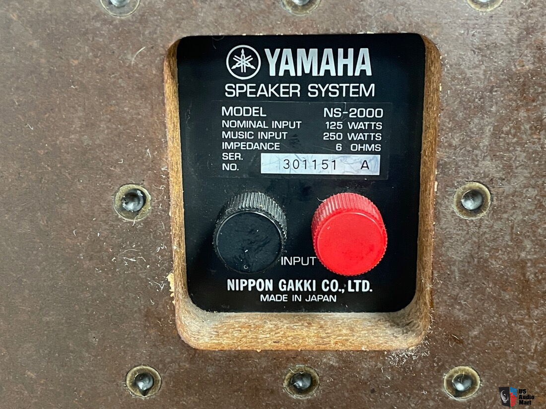 Yamaha NS-2000 Speakers W/Original Stands Excellent Condition Later ...