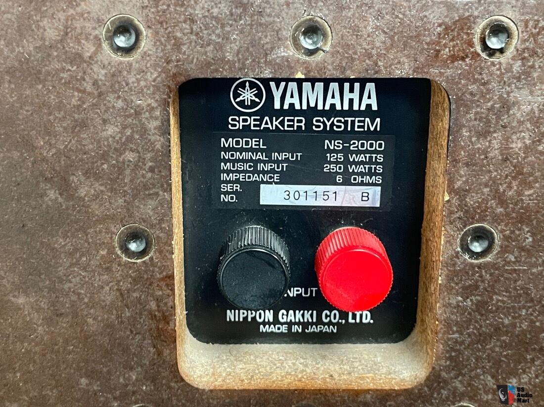 Yamaha NS-2000 Speakers W/Original Stands Excellent Condition Later ...