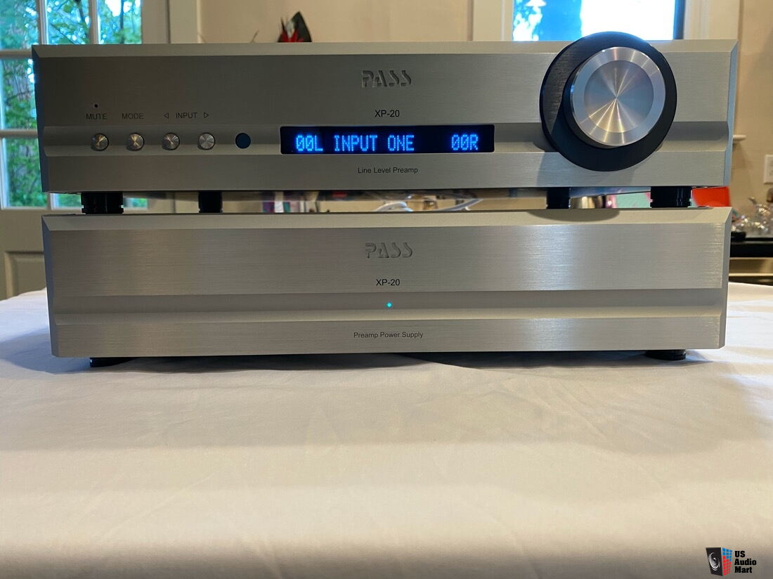 PASS Labs XP 20 Preamplifier LIKE NEW Photo #4010402 - US Audio Mart