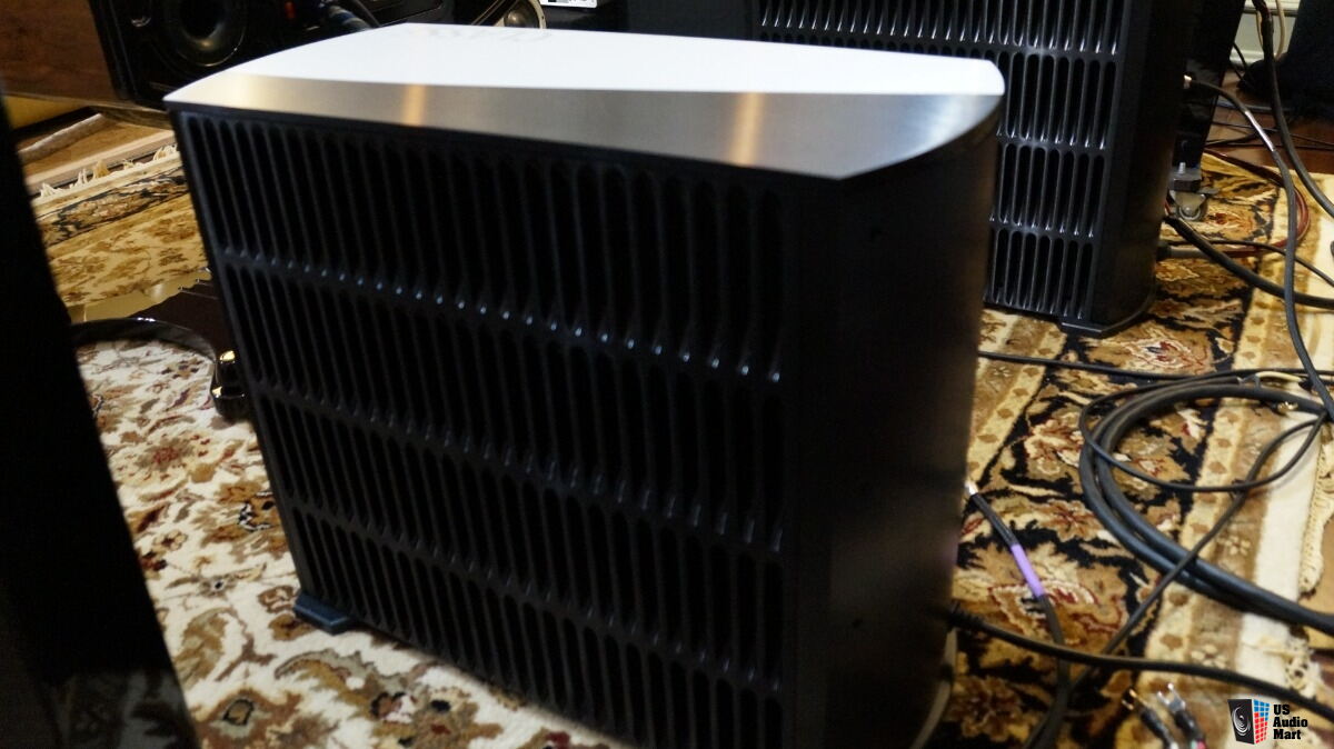 Classe Omega Monoblocs LOCAL SALE ONLY Photo #4012613 - US Audio Mart