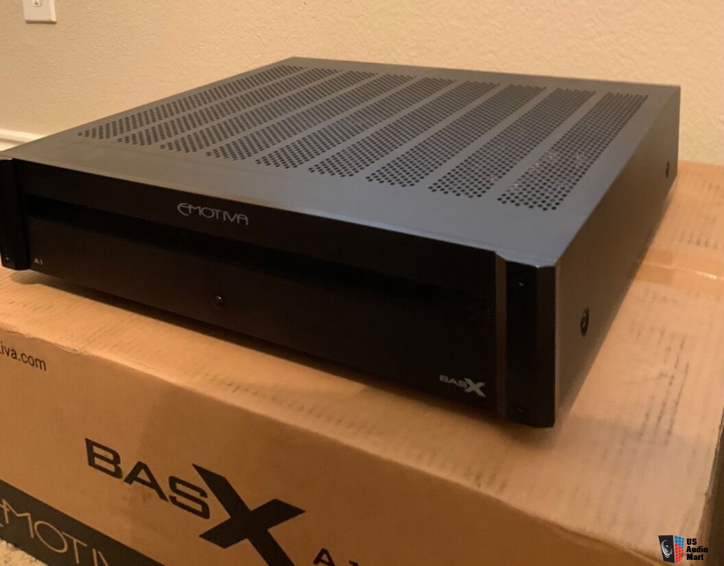 Emotiva BasX A1 Monoblock Power Amplifiers.(Pair) Photo #4012666 - US ...