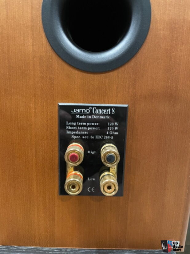 Jamo Concert 8 (D830) Bookshelf Speakers Photo #4012879 - US Audio Mart